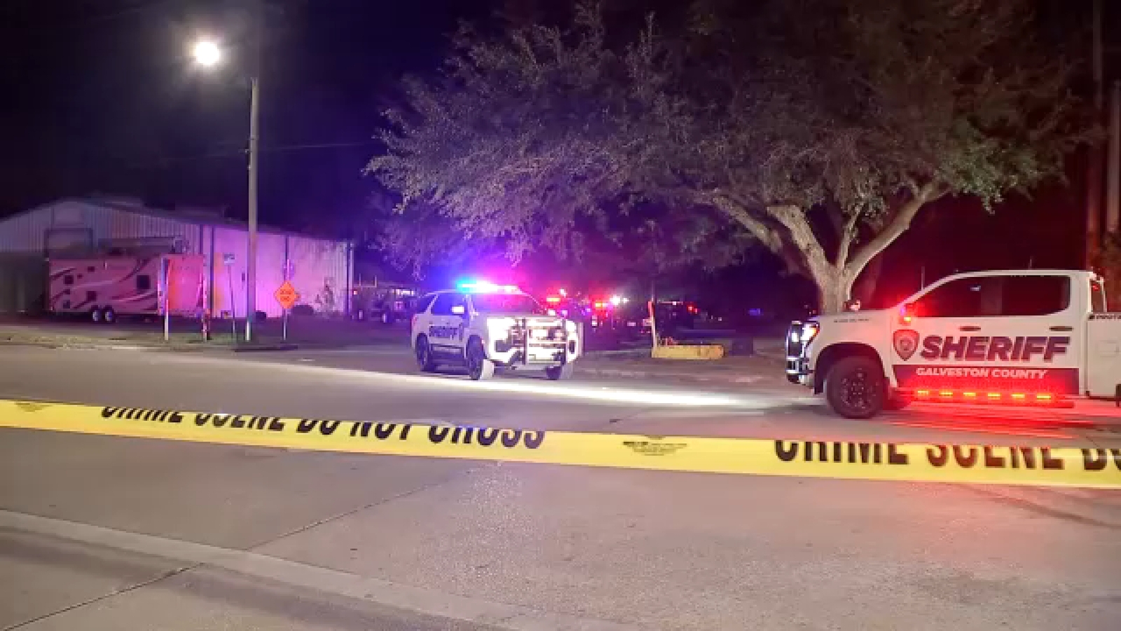 Investigators looking for 18-year-old person of interest after woman ...